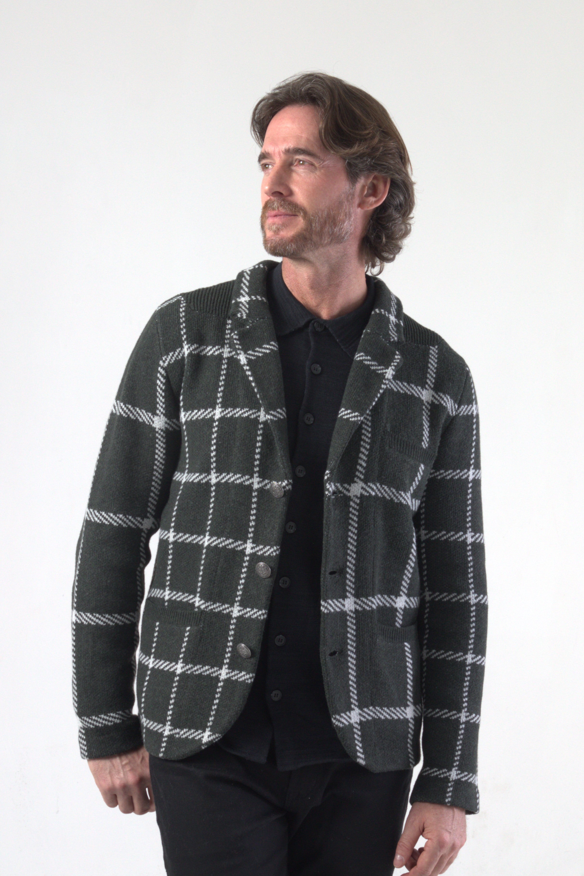 ABOUT US – Revolution Now