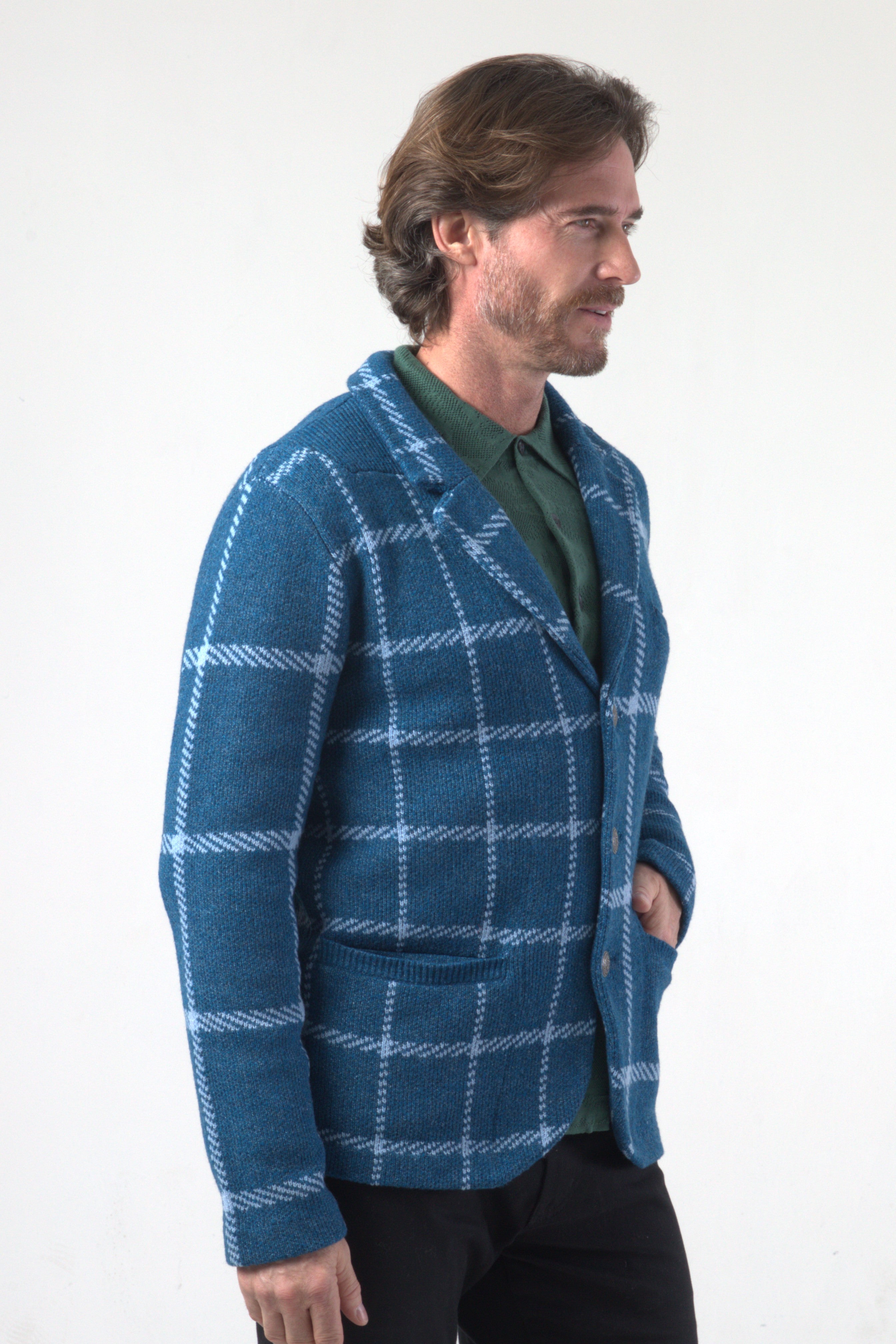 ABOUT US – Revolution Now